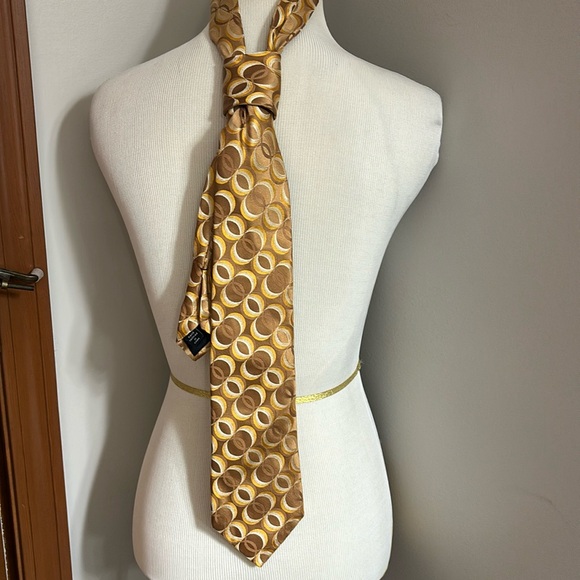 Murano | Accessories | Vtg Mens Murano Silk Tie Geometric Shape | Poshmark